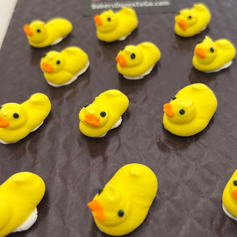 Rubber Duck Candy- 12 Pcs Edible Icing Cupcake Decoration Topper Kit by ...