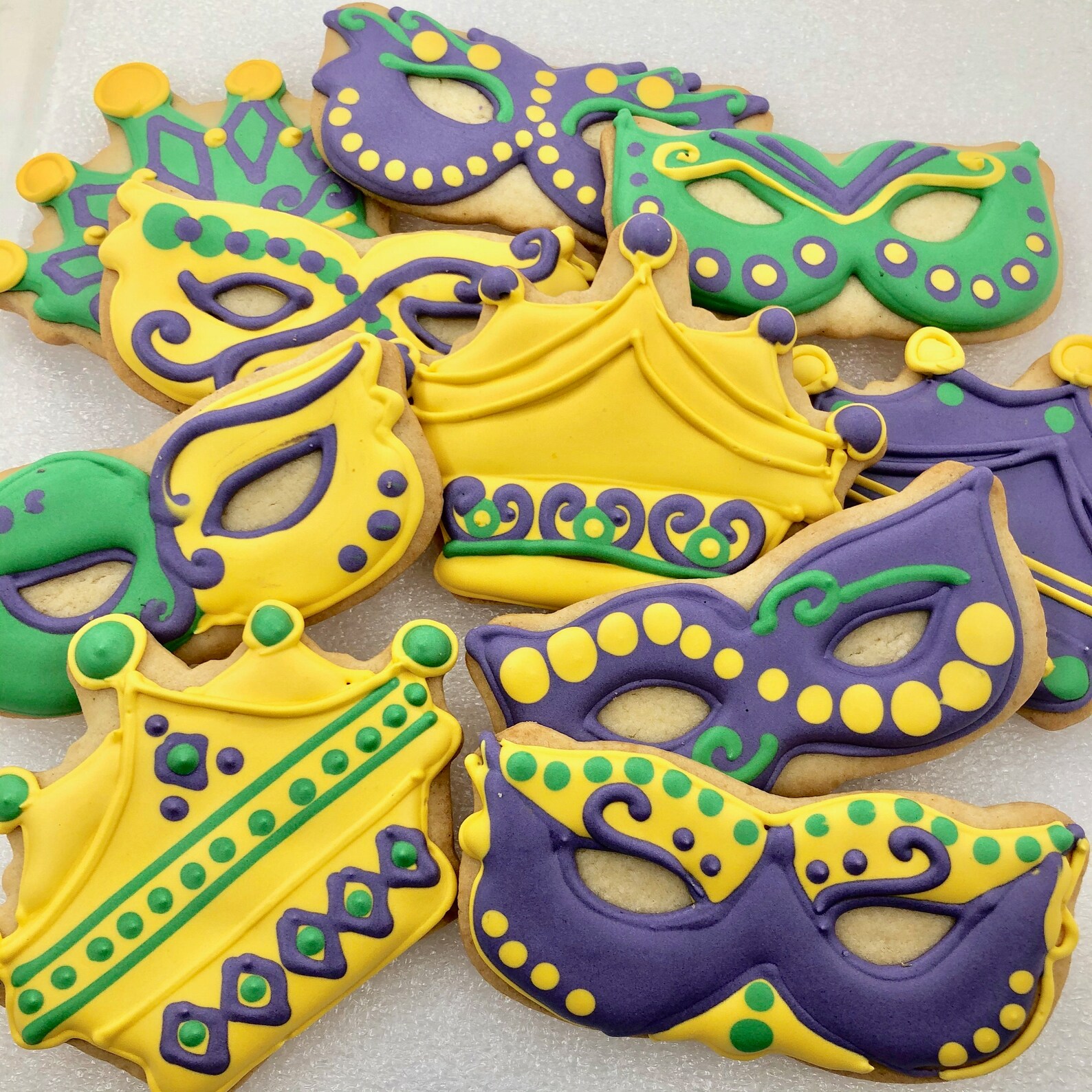 Mardi Gras Cookies Set of 6 Crunchy Shortbread Cookies | Etsy