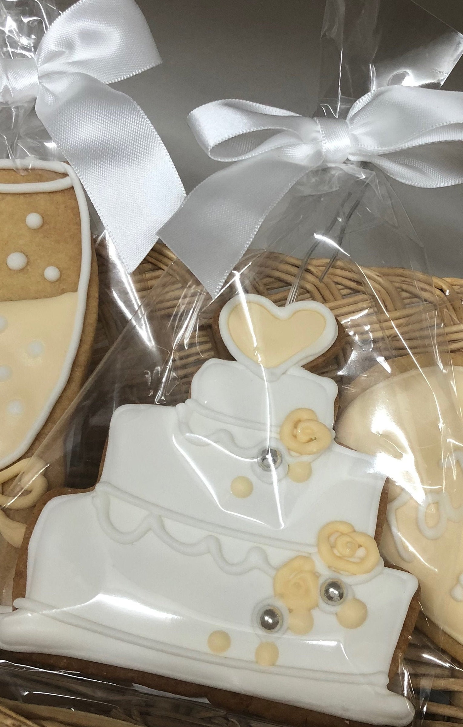 Wedding Cake Cookies- Set of 6 Crunchy Shortbread Cookies Individually ...