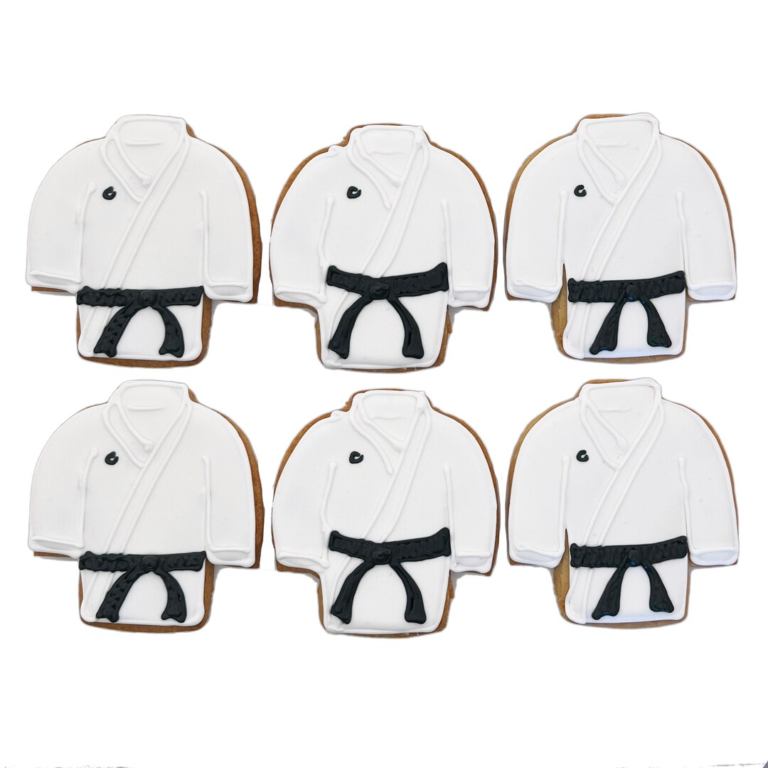 Karate Gi Kimono Cookies Set of 6 Crunchy Shortbread Cookies ...