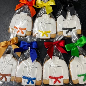 Karate Gi Kimono Cookies- Set of 6 Crunchy Shortbread Cookies ...