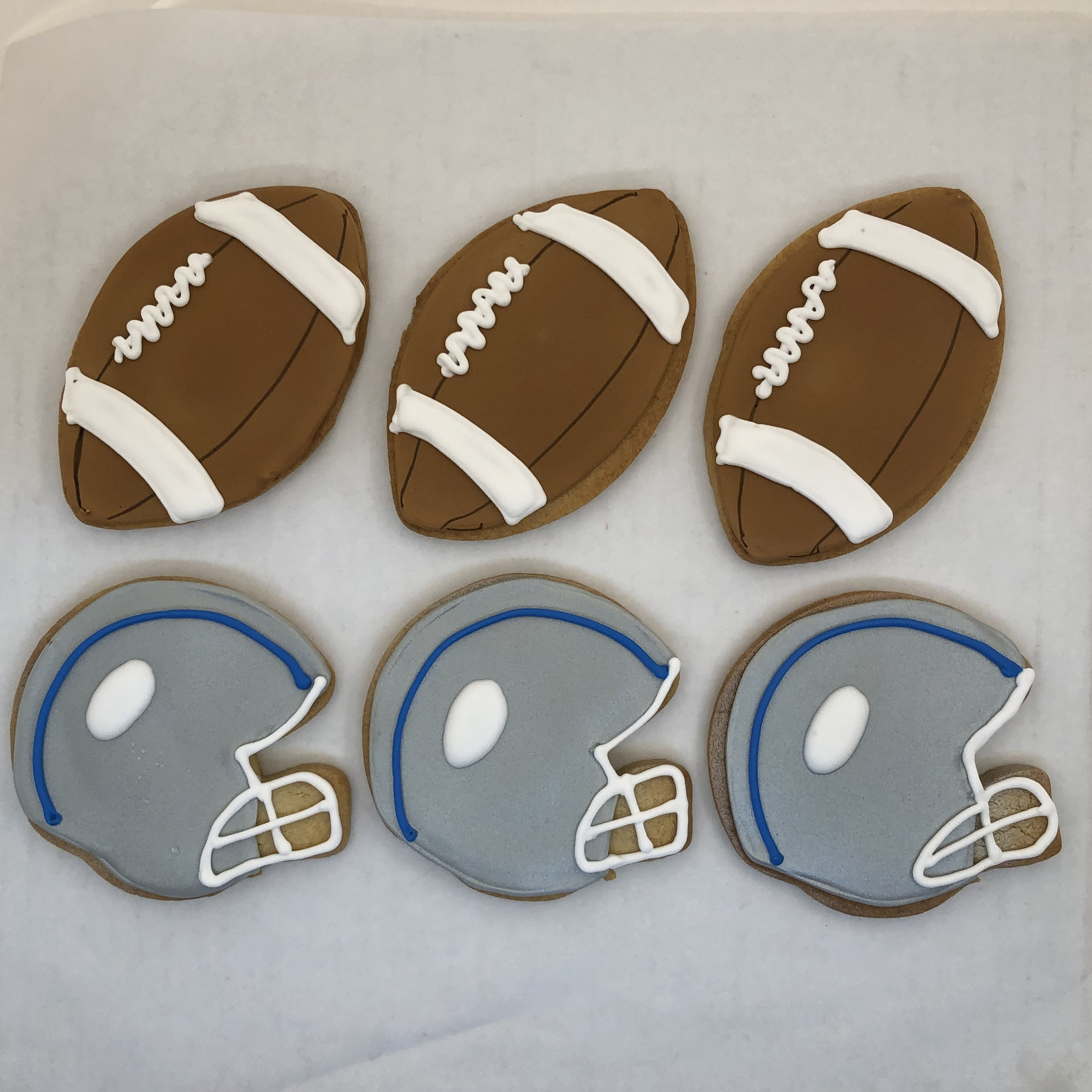 Football Helmet Cookies