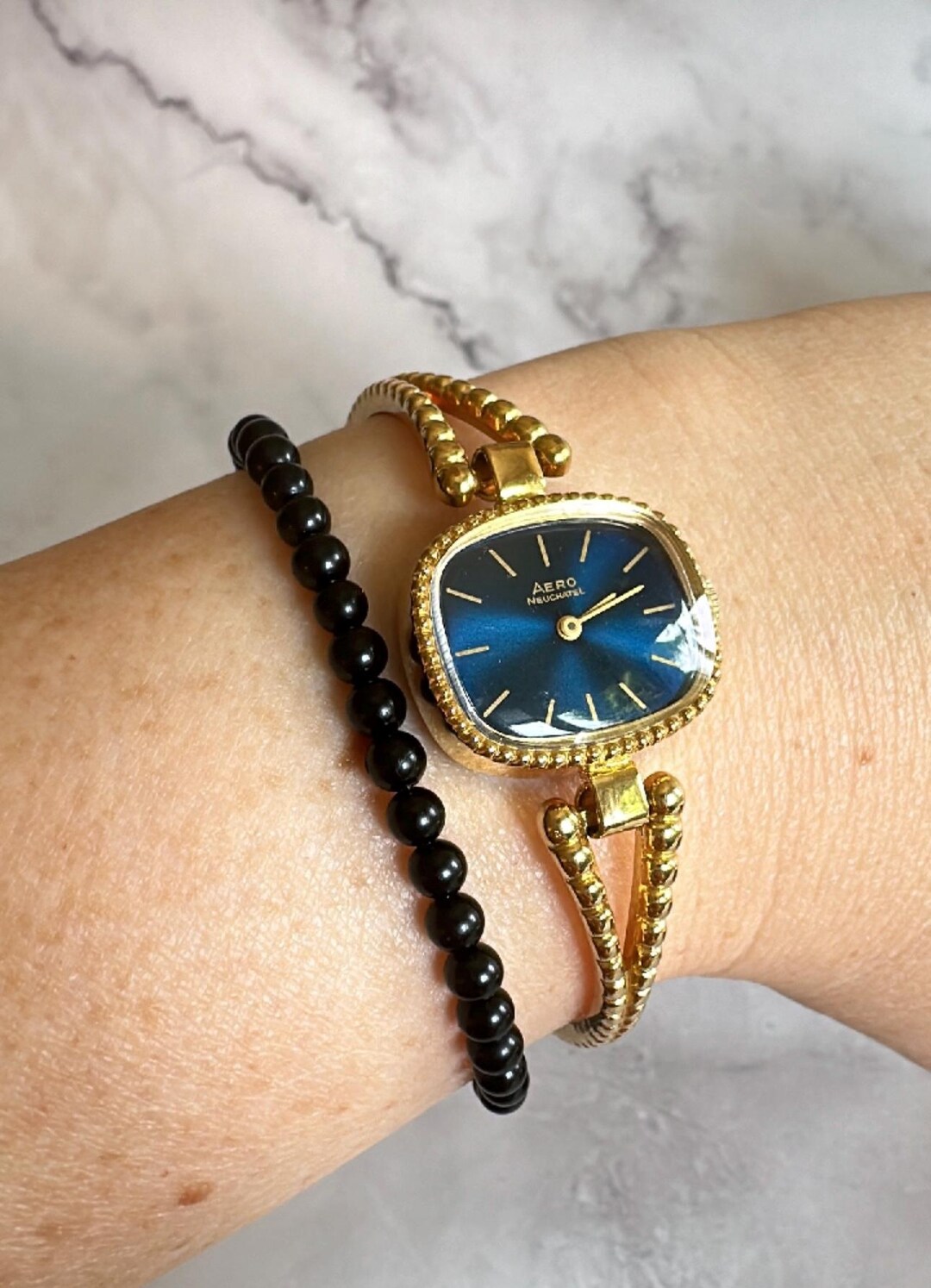 Rare Vintage AERO Neuchâtel Manual Winding Ladies Watch – Swiss Made ...