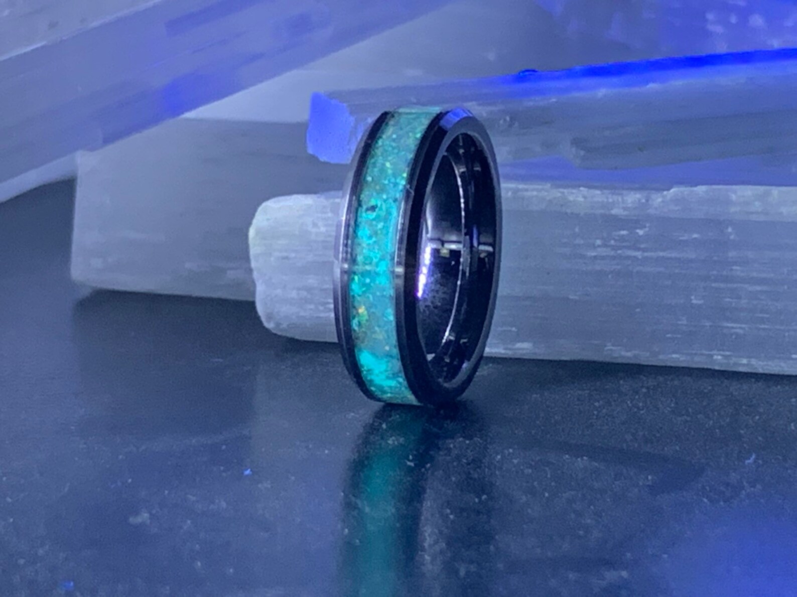 The "moonflake" Opal Glow Ring - Etsy