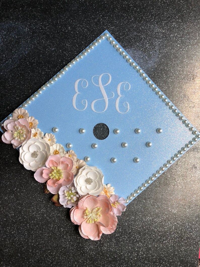 Custom Graduation Cap Topper Floral Grad Cap High School - Etsy