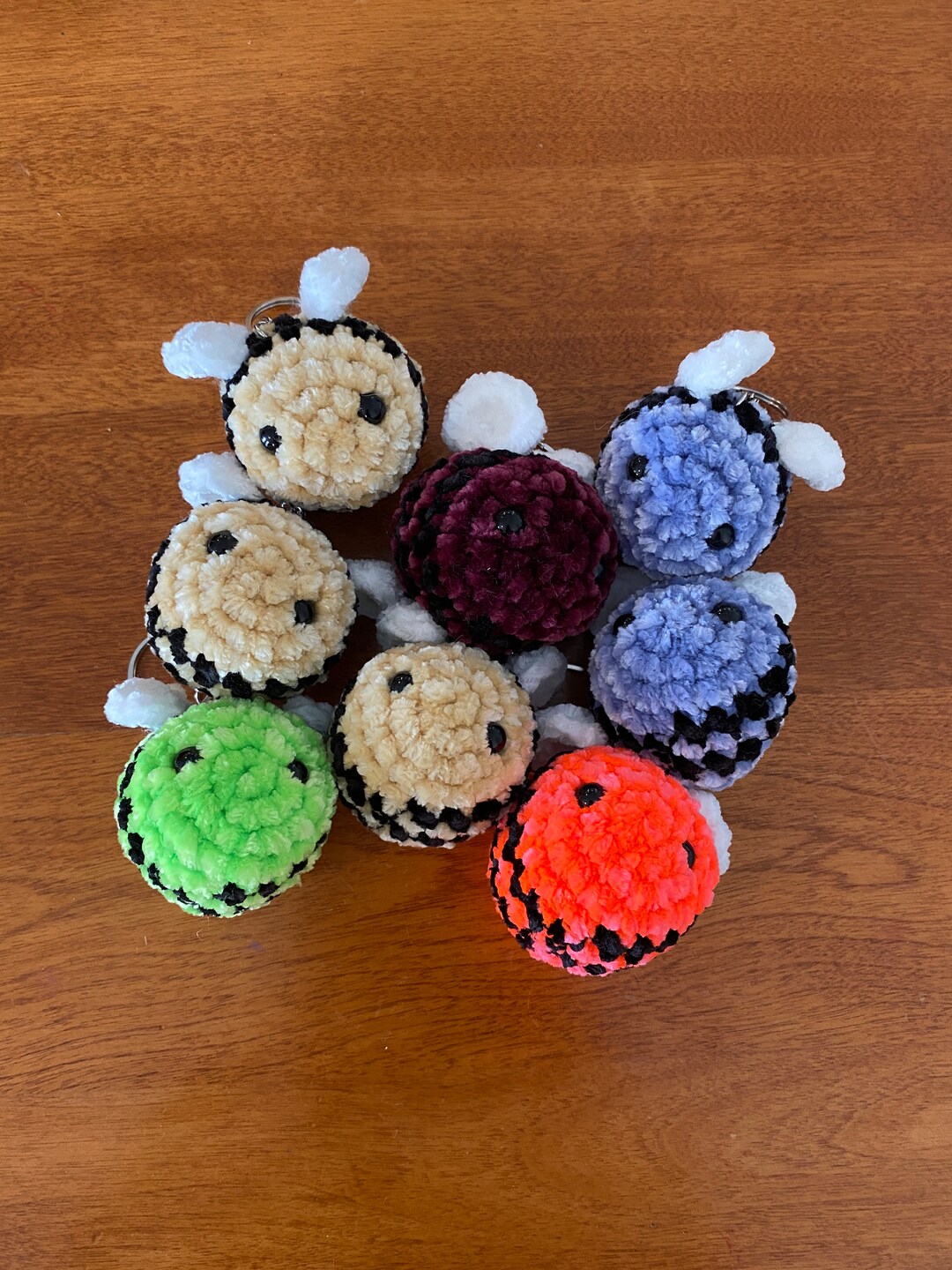 Bee-chains - Crochet Bee Key Chains - Etsy