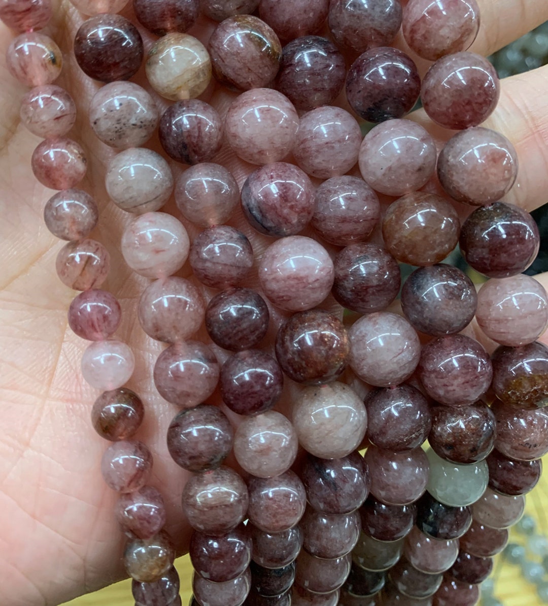 Natural Venus Strawberry Crystal Quartz Bead for Women, Round Loose ...