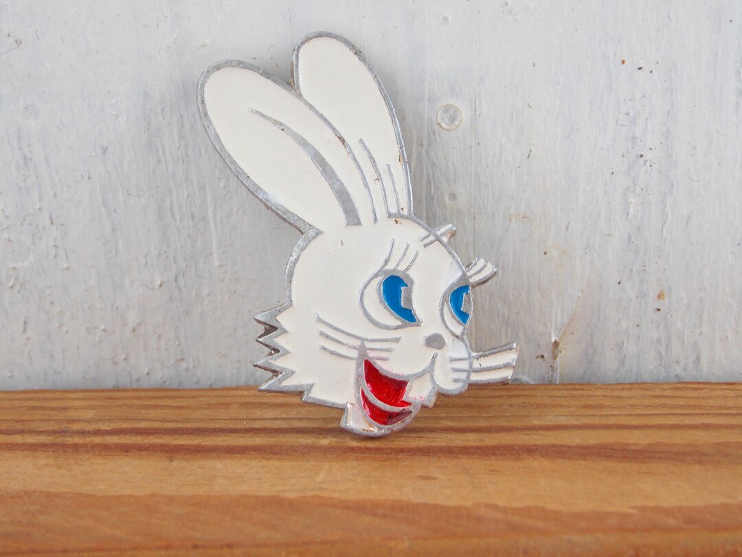 Vintage Pin Hare, Cartoon Character Wait for It, Childrens Vintage Pin ...