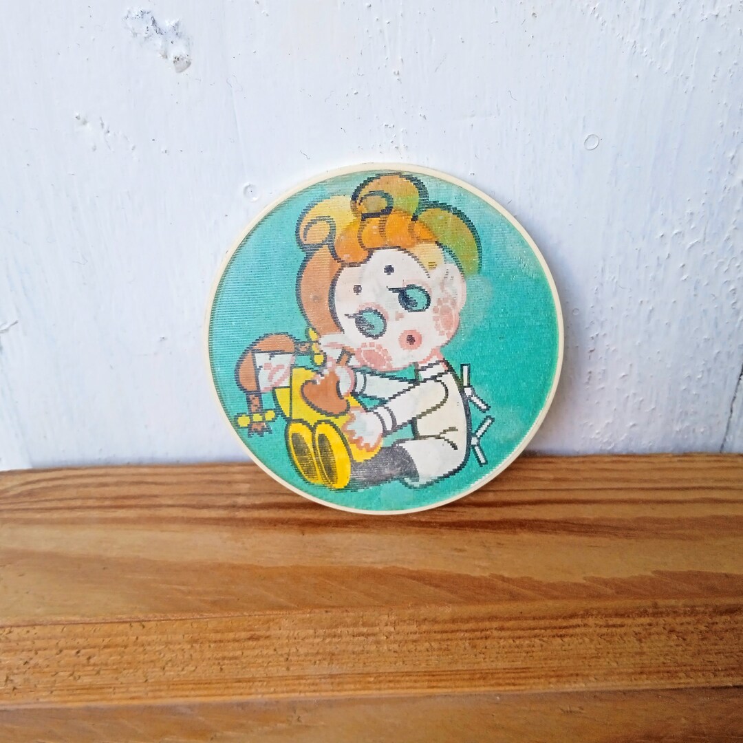 Pin Cute Little Girl, Childrens Pin, Lenticular Pin, Cartoon Characters ...