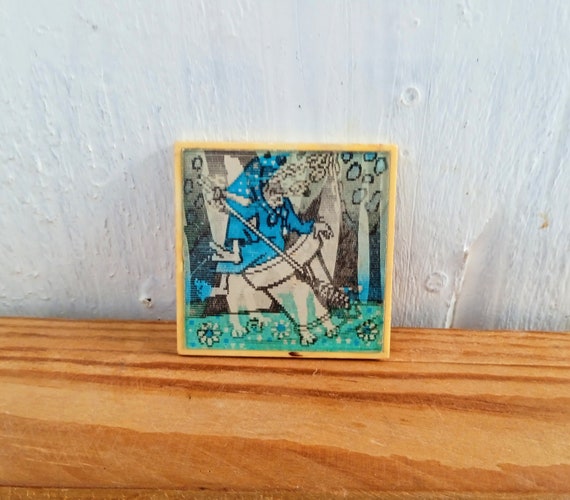 Rare Cat pin, Baba Yaga pin, Lenticular pin, Children… - Gem