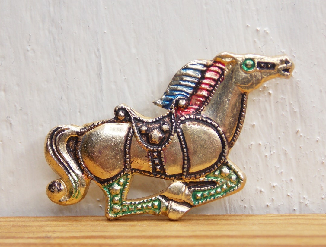 Horse Badge, Vintage Badge, Animals Pin, Childrens Pin - Etsy