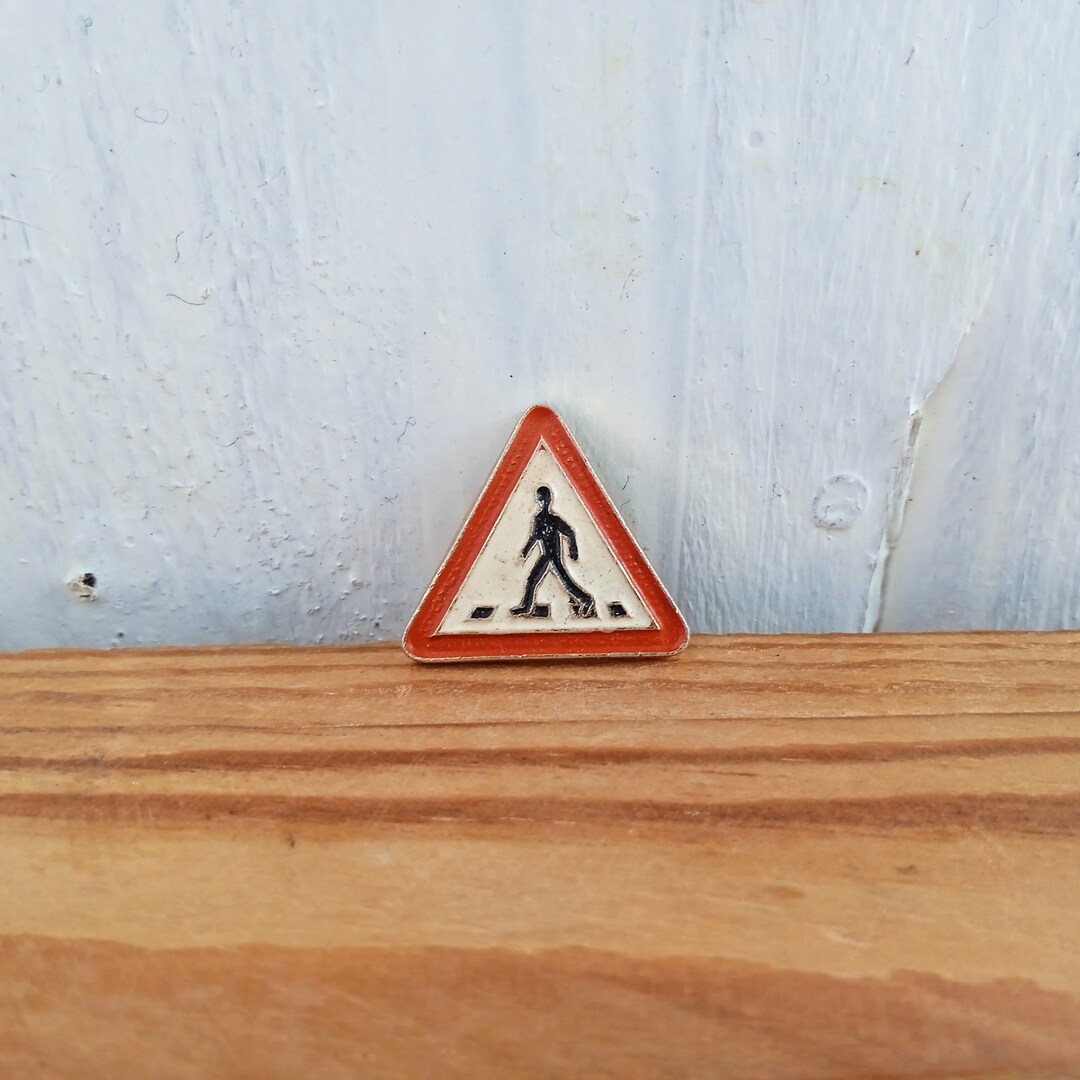 Pedestrian Crossing Road Sign, Traffic Laws, Childrens Pin, Road Sign ...