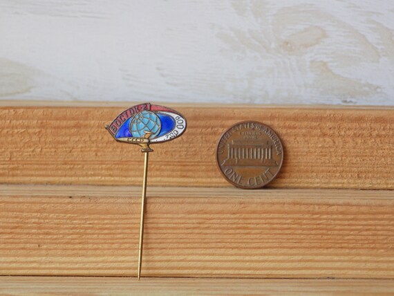 Space pin, Soviet pin, Vostok 2, Spaceship - Gem