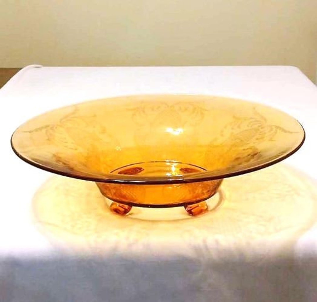 Vintage Etched Amber Glass Footed Flared Bowl/centerpiece Bowl/fruit ...