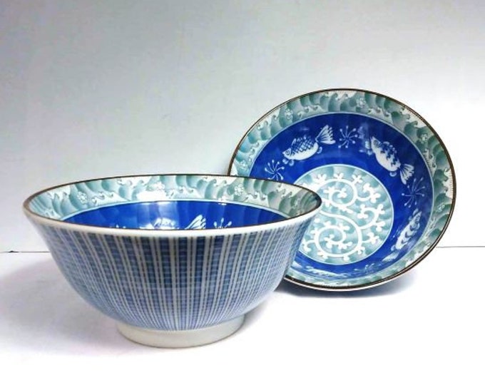Vintage Japanese Hand Painted Blue and Green Porcelain Deep Footed Rice ...