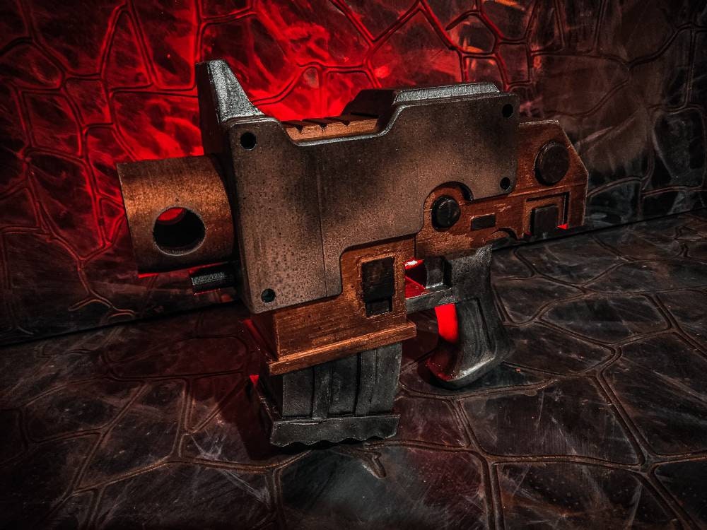 Warhammer 40K BOLTER PISTOL. Real Size Pistol Replica to Space - Etsy ...