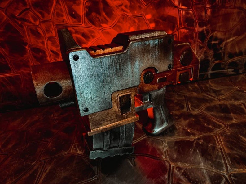 Warhammer 40K BOLTER PISTOL. Real Size Pistol Replica to Space - Etsy ...