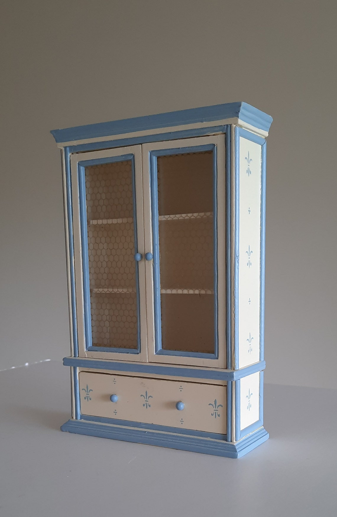 Dollhouse Kitchen Cupboard - Etsy