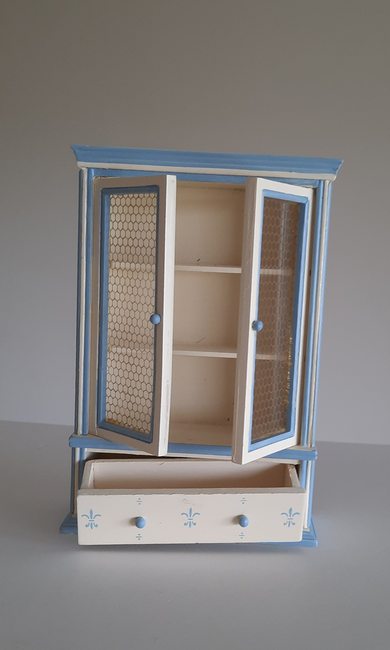 Dollhouse Kitchen Cupboard - Etsy