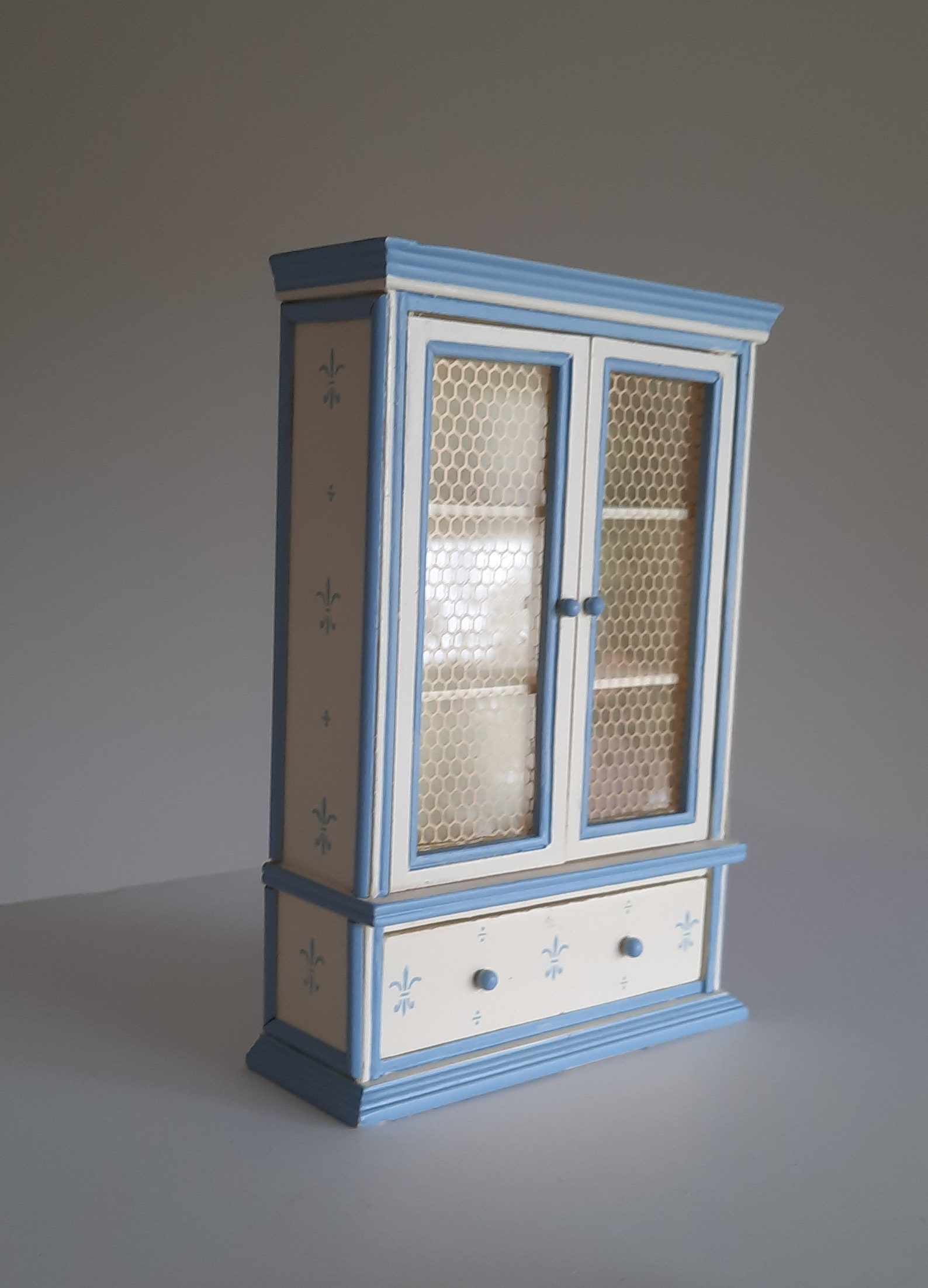 Dollhouse Kitchen Cupboard - Etsy