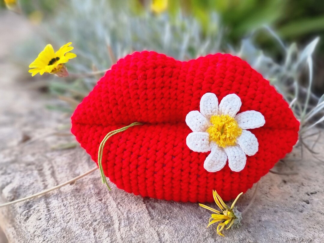 Crochet Pattern, PDF, Deu, Narrow, Crocheted Lips. Plush Lips. Monroe ...