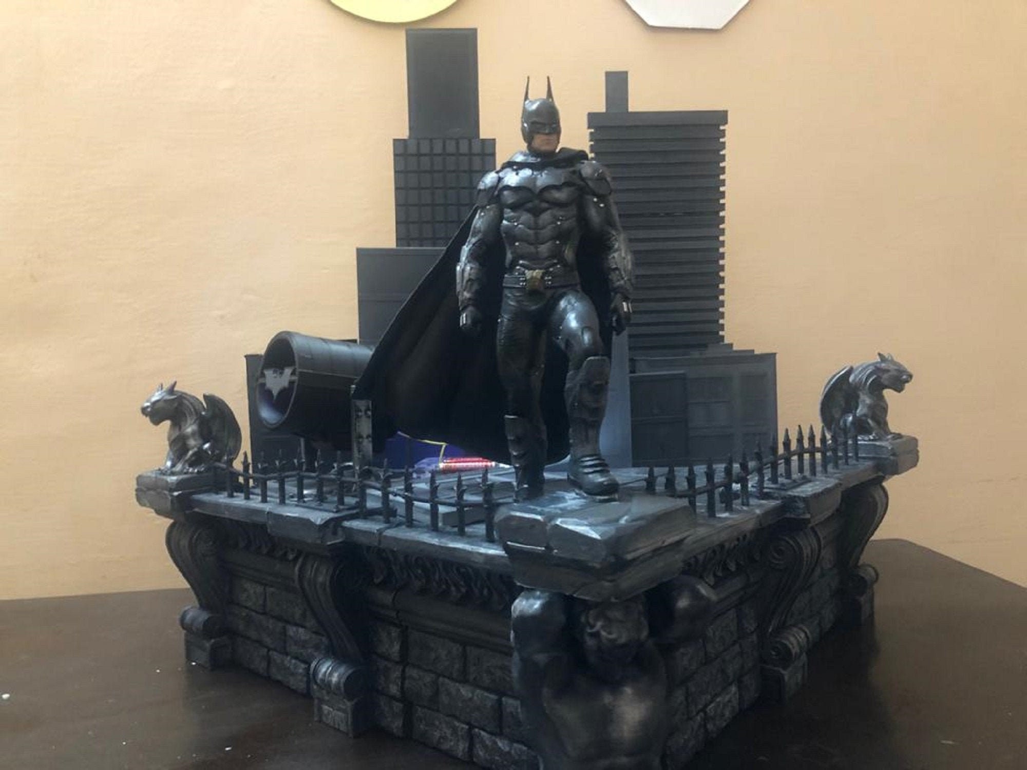Batman Diorama With Gowtham City Background - Etsy