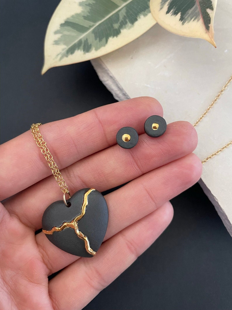 Kintsugi Jewelry Set, Black Porcelain, Broken Heart Pendant ...