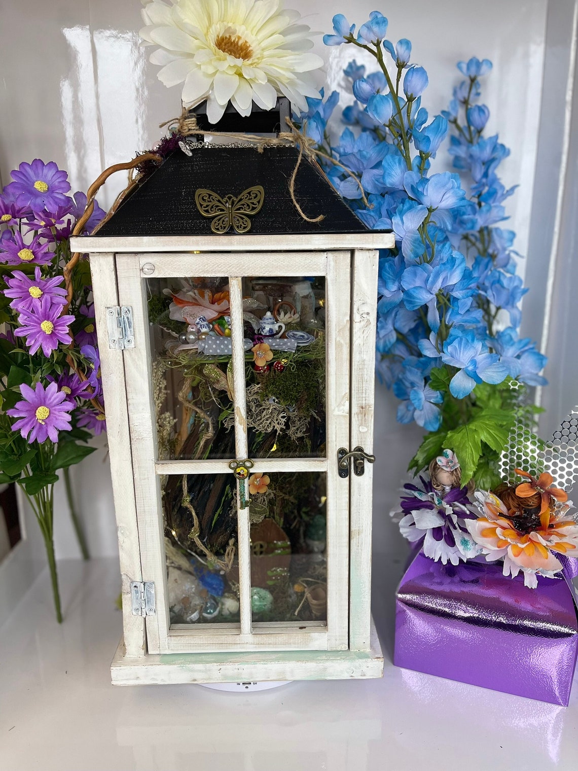 Fairy Lantern. Daybreak is the Resident Fairy, Living This Crystal ...