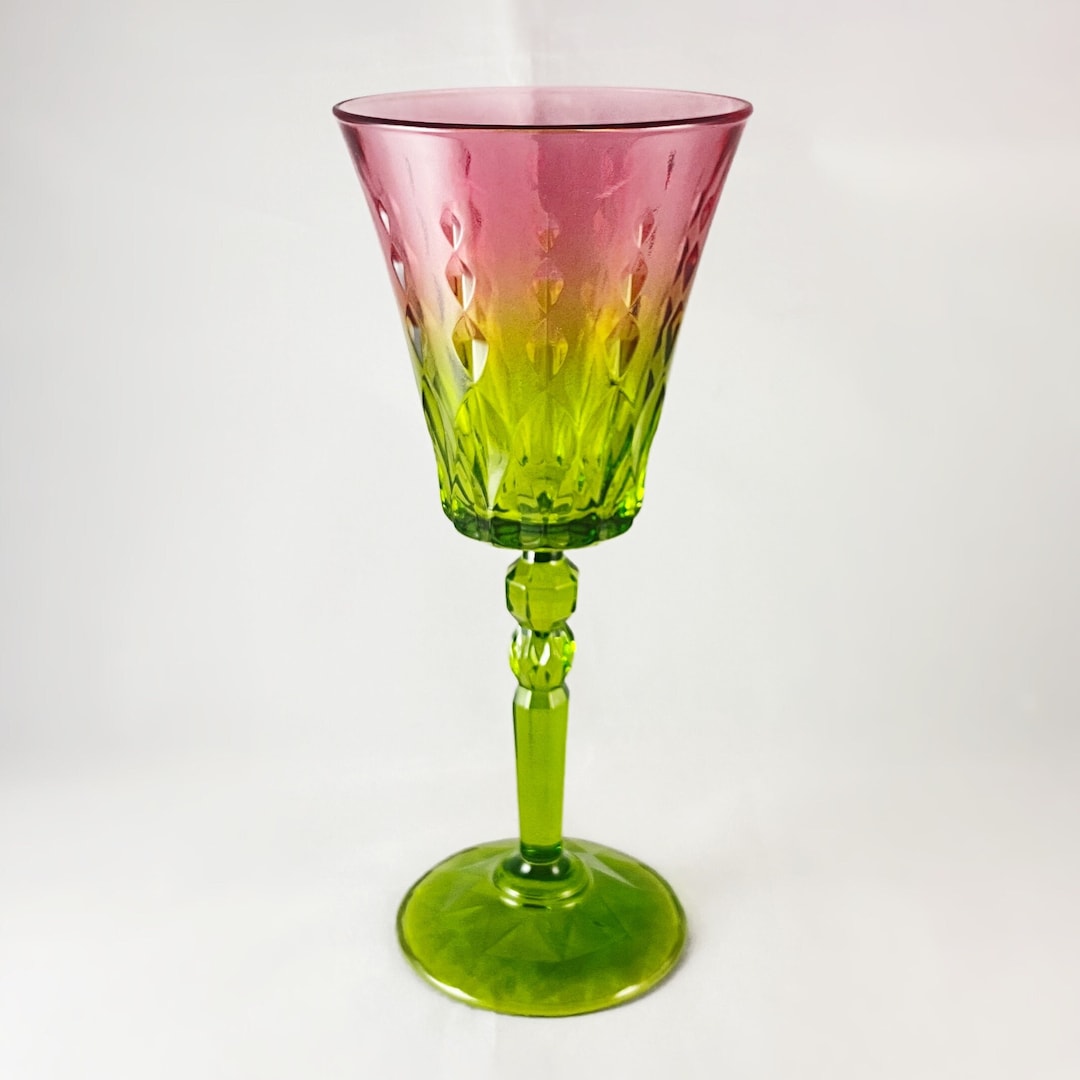Pink/green Ombre Gradient and Diamond Pattern Venetian Glass Wine Glass ...