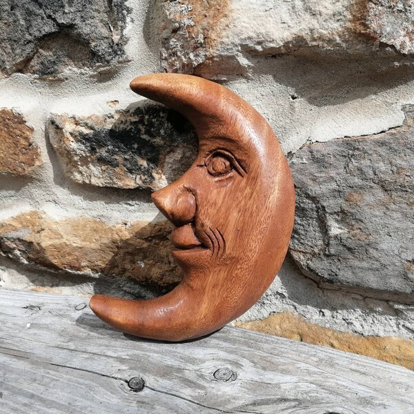 Wooden. Moon Carving - Etsy Norway