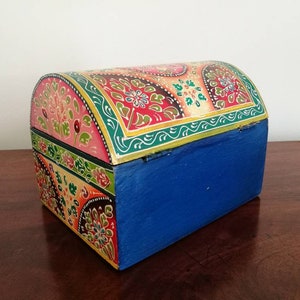 Hand Painted Chest Box Lime Green and Red Jewellery Storage - Etsy