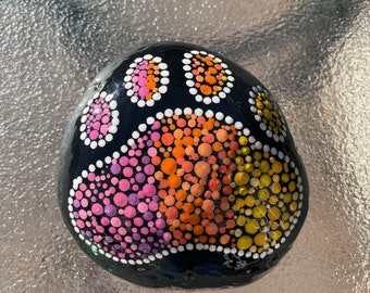 Dog Paw Painted Rock - Etsy