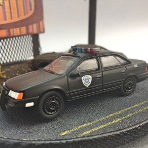 Robocop Lamp, 1:64 Official Car Small Scale Diorama, Handmade Light ...
