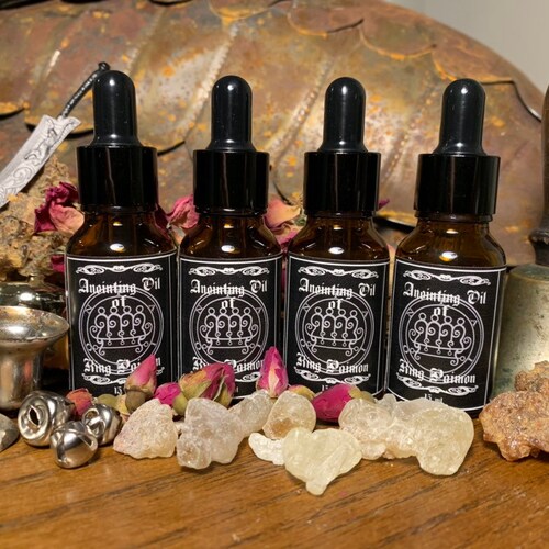 King Paimon Ritual Oil | Etsy