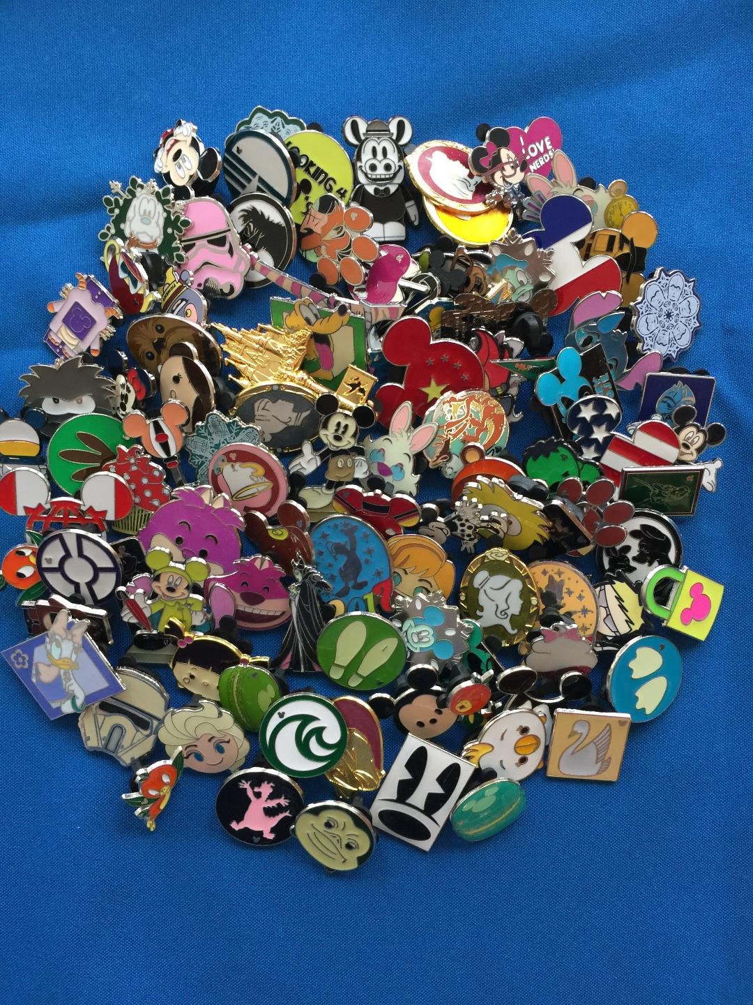 DISNEY ASSORTED PIN Trading Lot - Pick Size From 5-100 - No Doubles - Etsy
