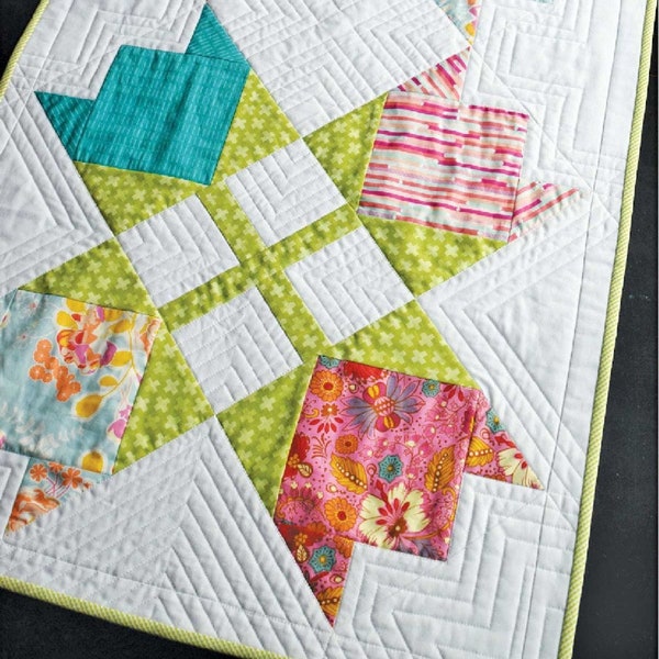 Spring Table Runner - Etsy