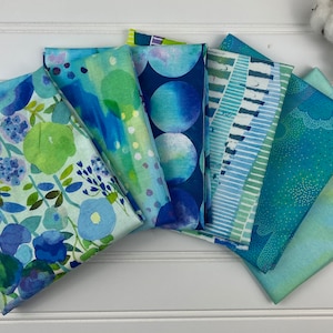 Moda Gradients Auras Fat Quarter Bundles (33730) Watercolor Fabric ...