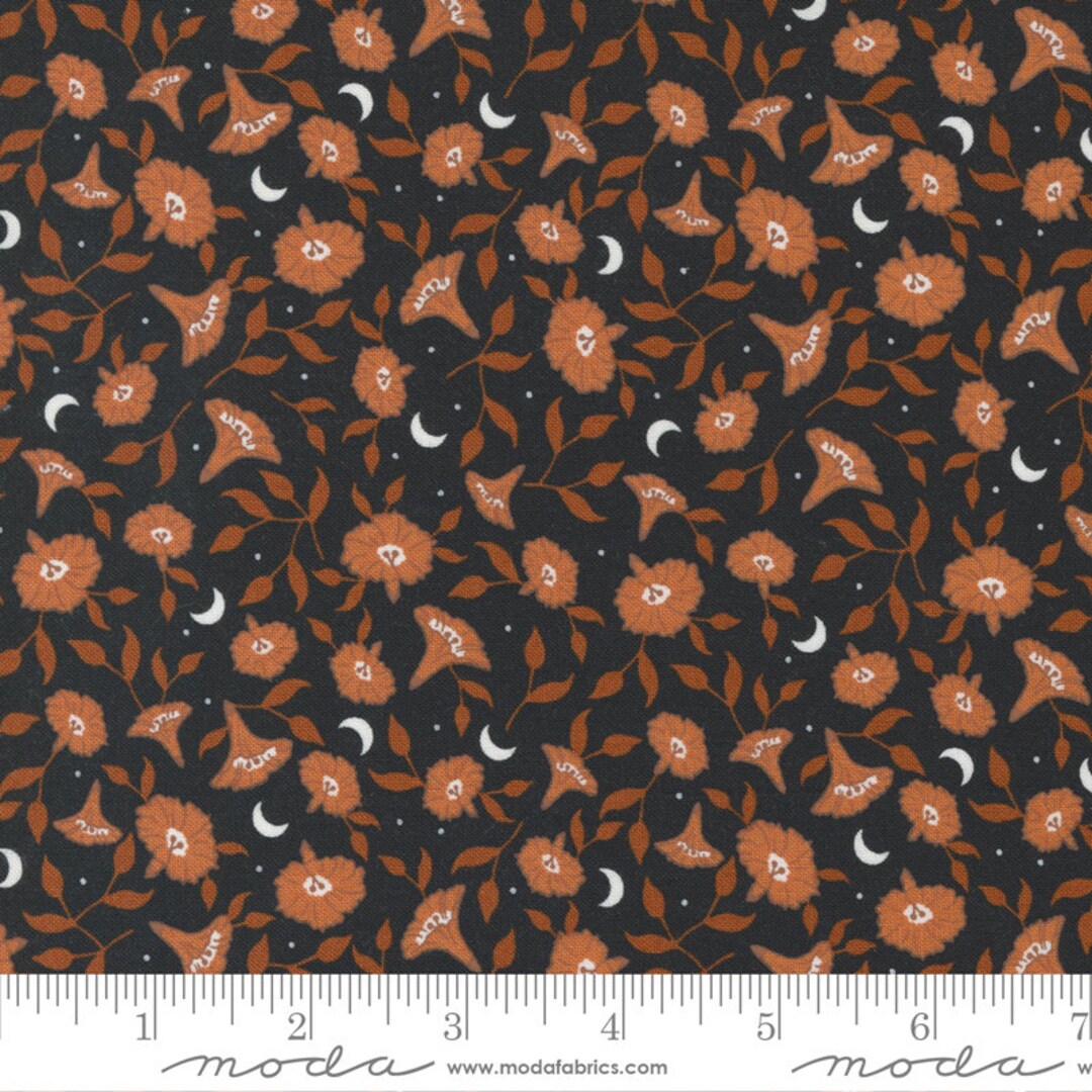 Moda Spellbound Moon Flower Cauldron (43142 12) 1/2 Yard Increments ...