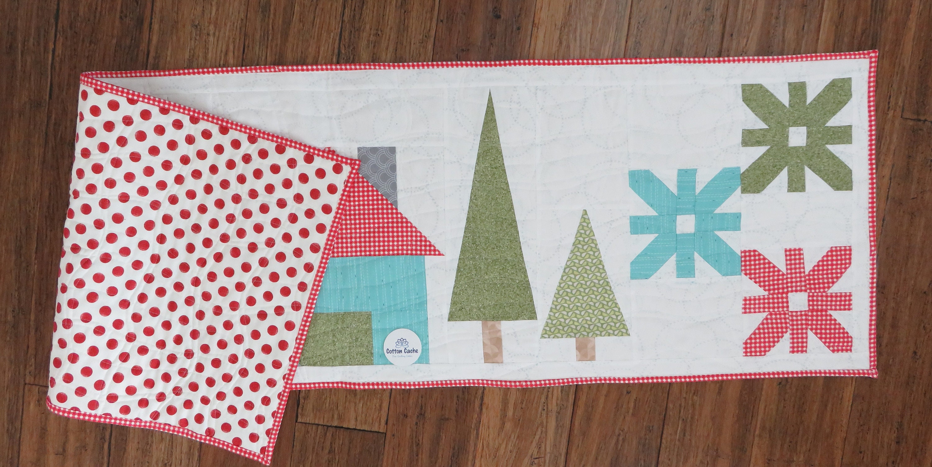 Christmasville Table Runner Kit