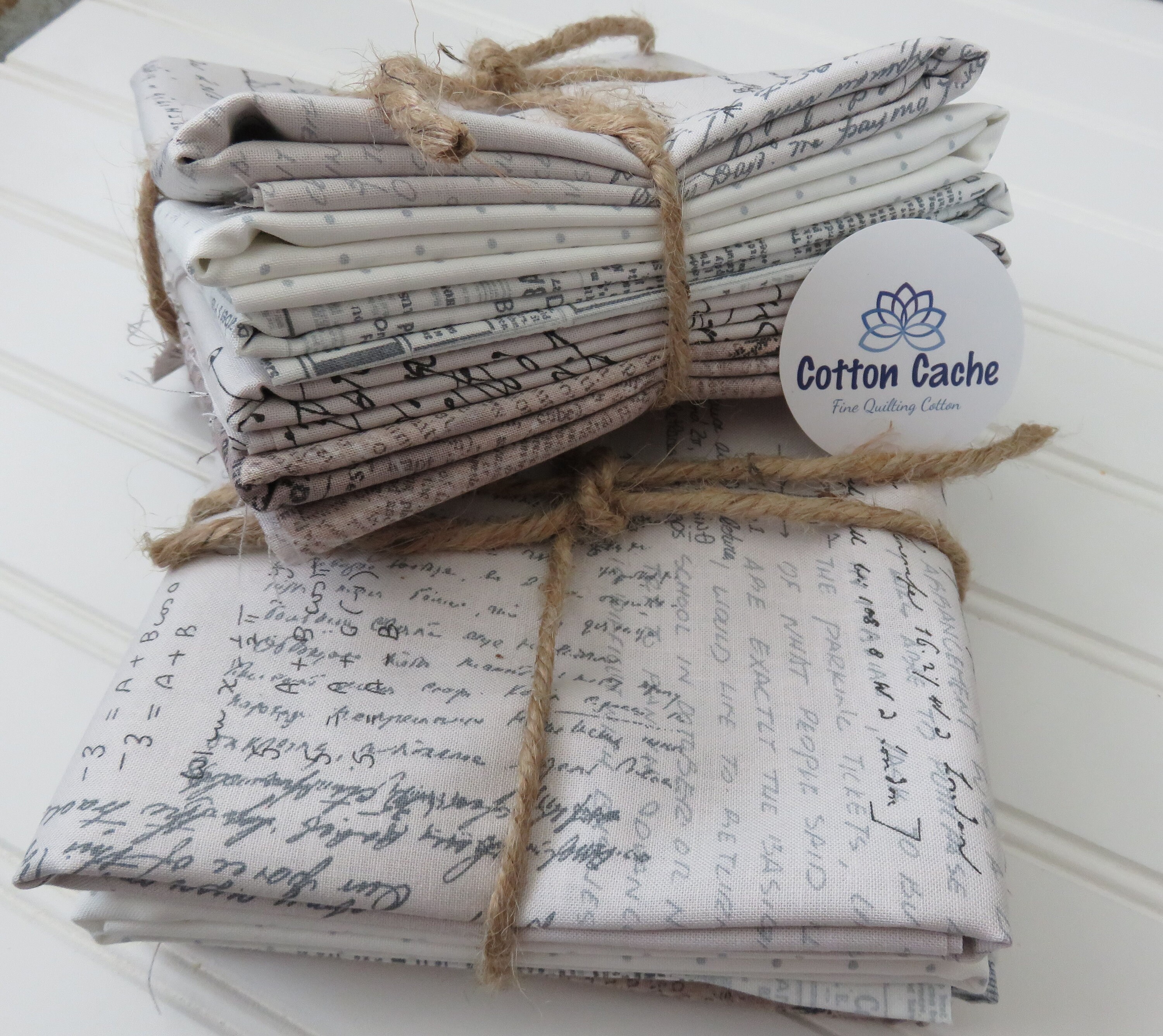 Curated Moda Low Volume Half-Yard Bundle 5 Pieces 18 X 44