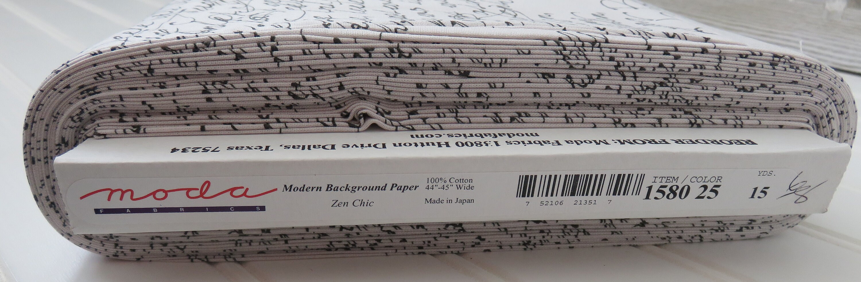 Curated Moda Low Volume Half-Yard Bundle 5 Pieces 18 X 44