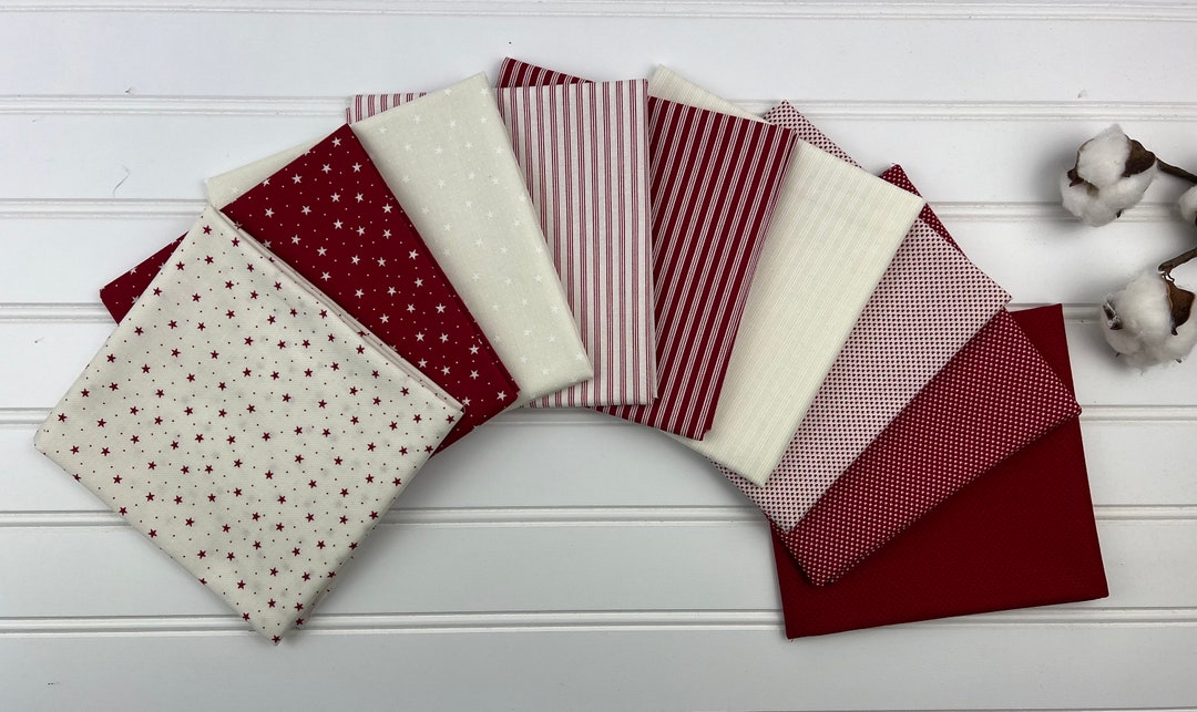 Moda Dear Santa FQ Bundle CC 49260 Red and White FQ Bundledear Santa ...