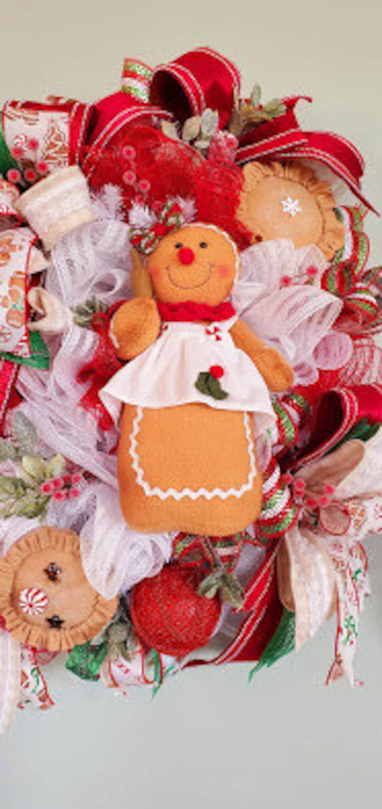 Gingerbread Girl Wreath, Gingerbread Girl Deco Mesh Wreath With ...