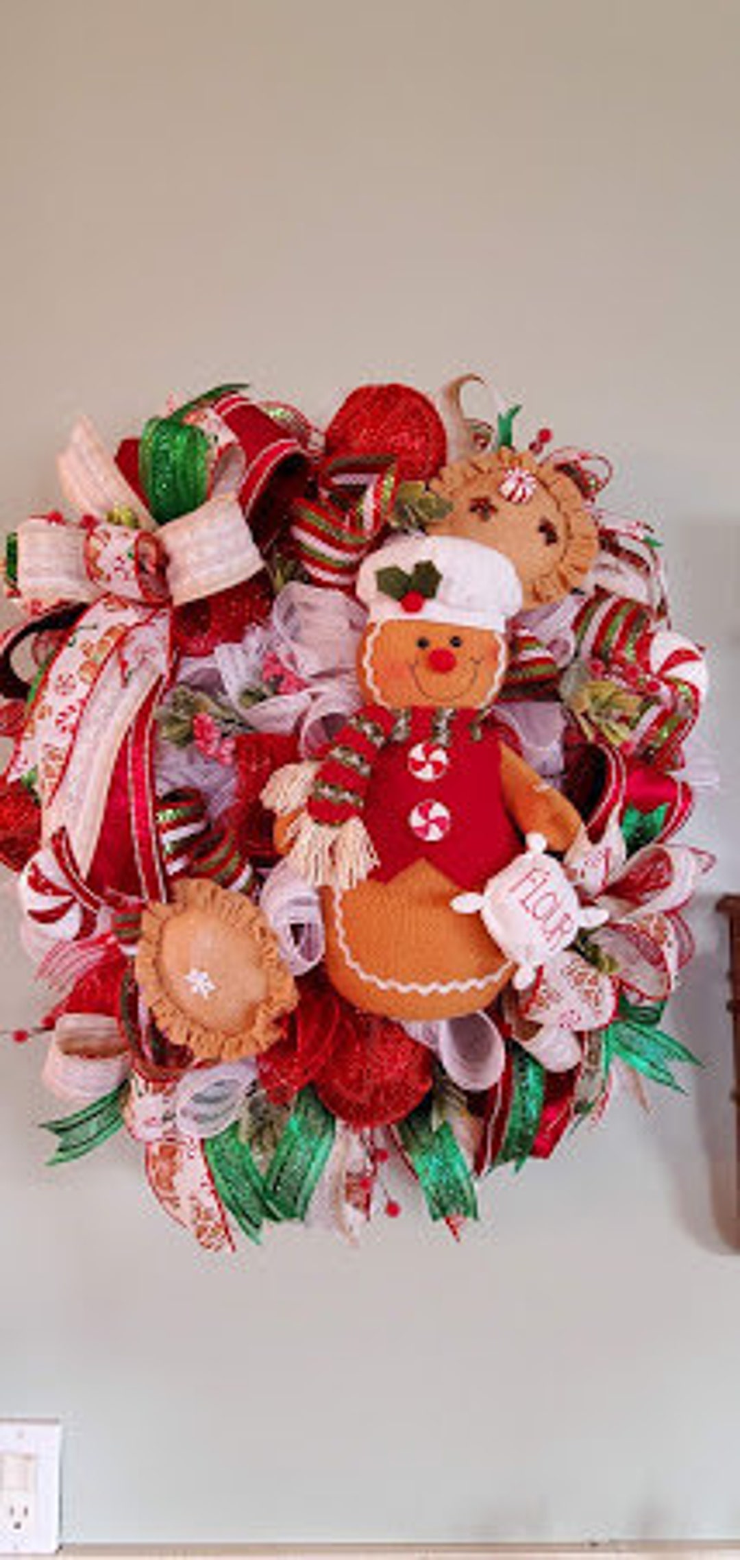 Gingerbread Man Wreath With Handmade Pies, Gingerbread Man Deco Mesh ...