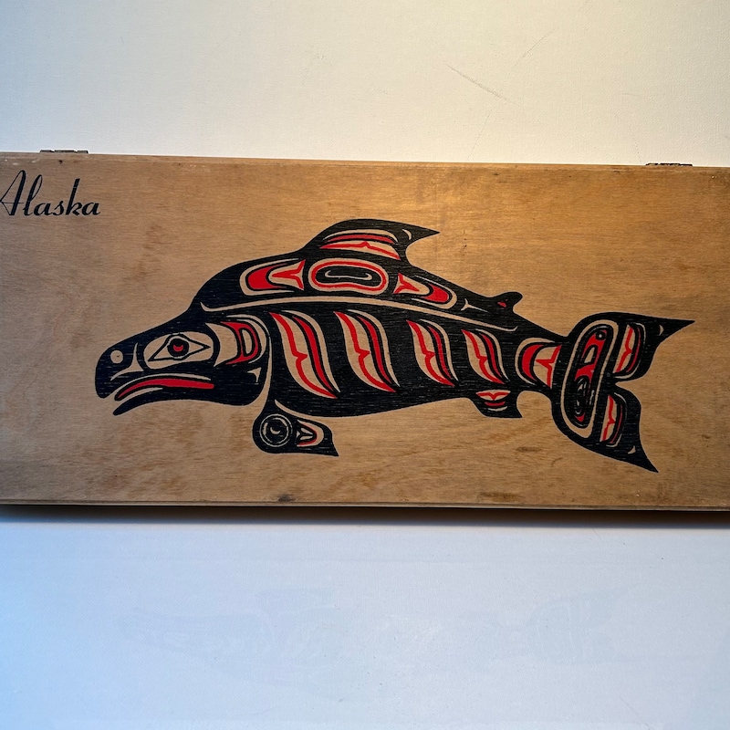 Vintage Indigenous Box - Etsy Canada