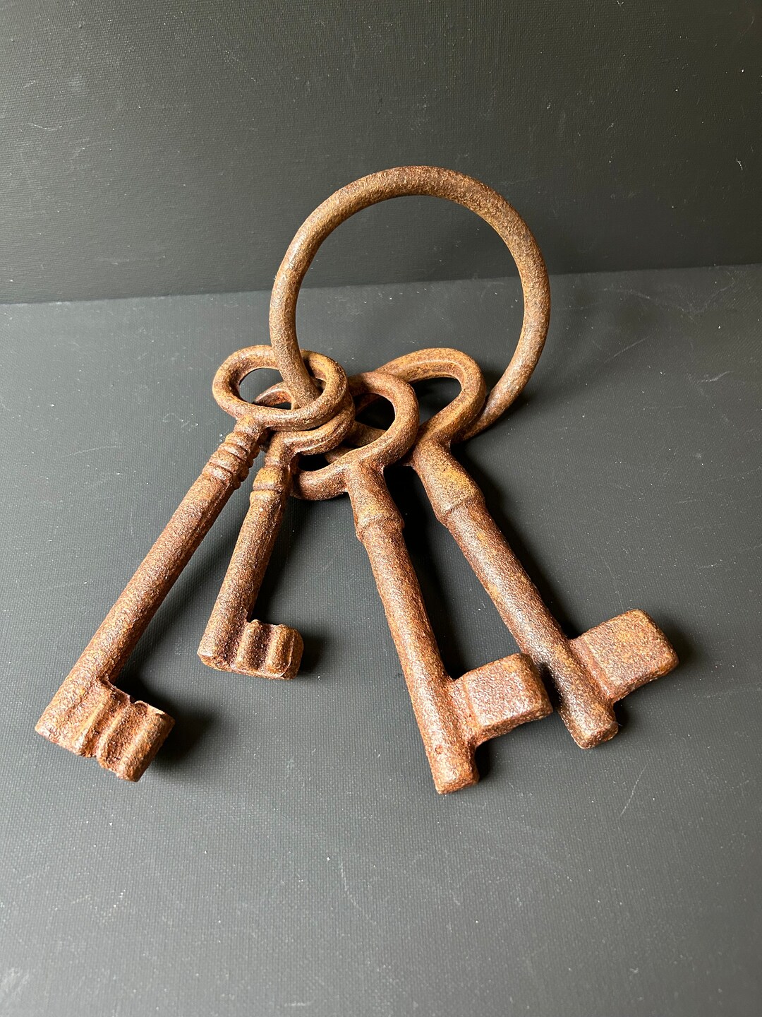 Old Keys Iron Skeleton Jailers Castle - Etsy