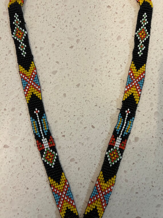 Vintage Native Necklace Eagle Seed Beads - Gem