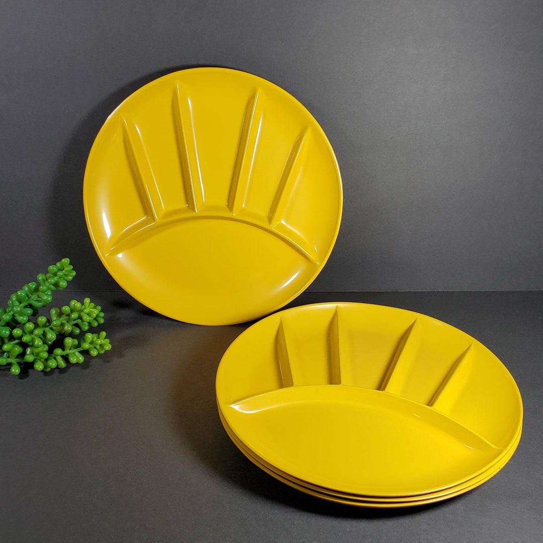 Vintage Yellow Divided Plates Set of 4 Gourmet International Japan ...