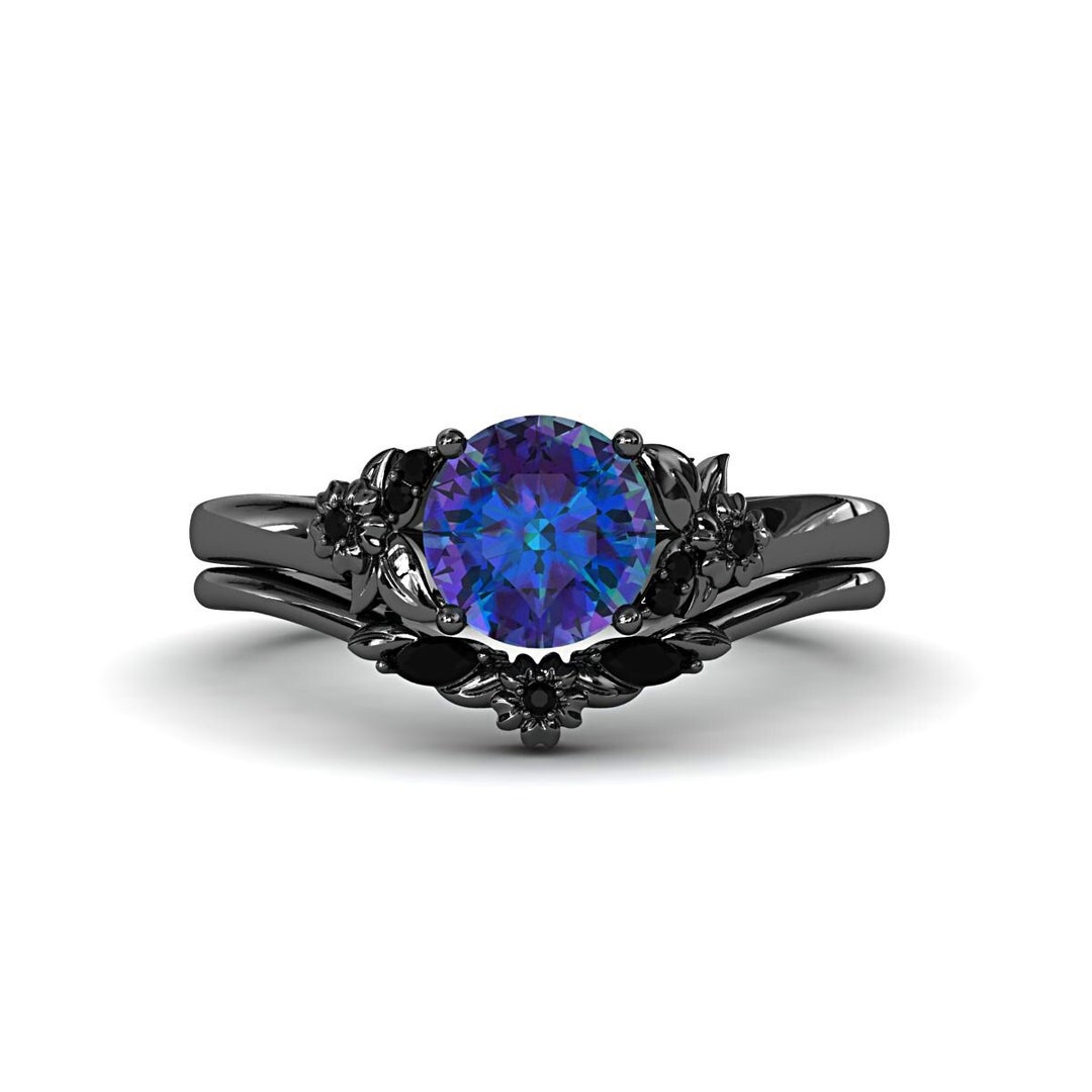 Stunning Round Alexandrite Engagement Ring Set, Unique Leafy Round ...
