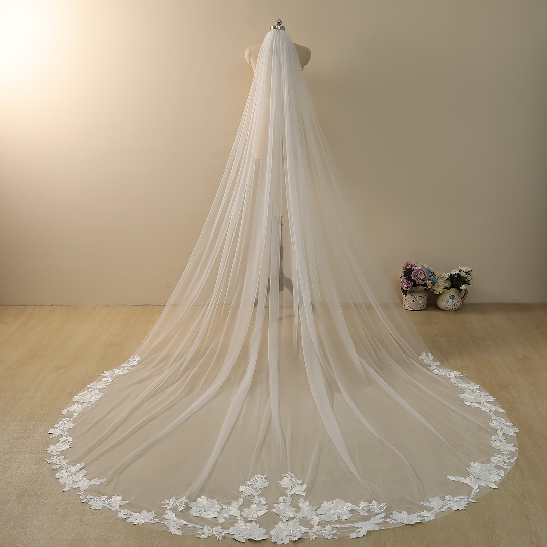 Floral Lace Cathedral Wedding Veil: Soft Tulle Bridal Veil - Etsy